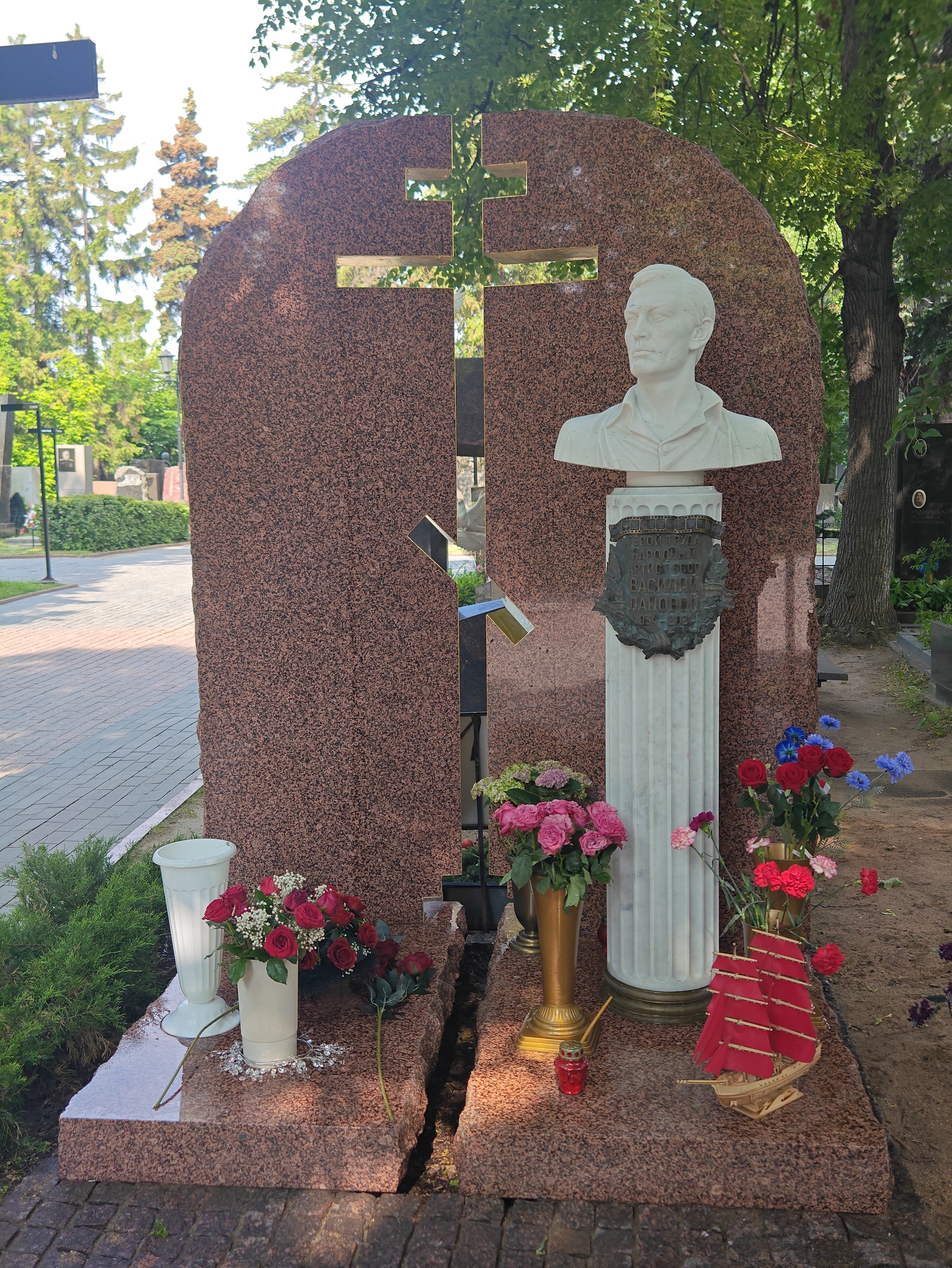 ЖЗЛ - 07.06.25 12:58 | Пикабу