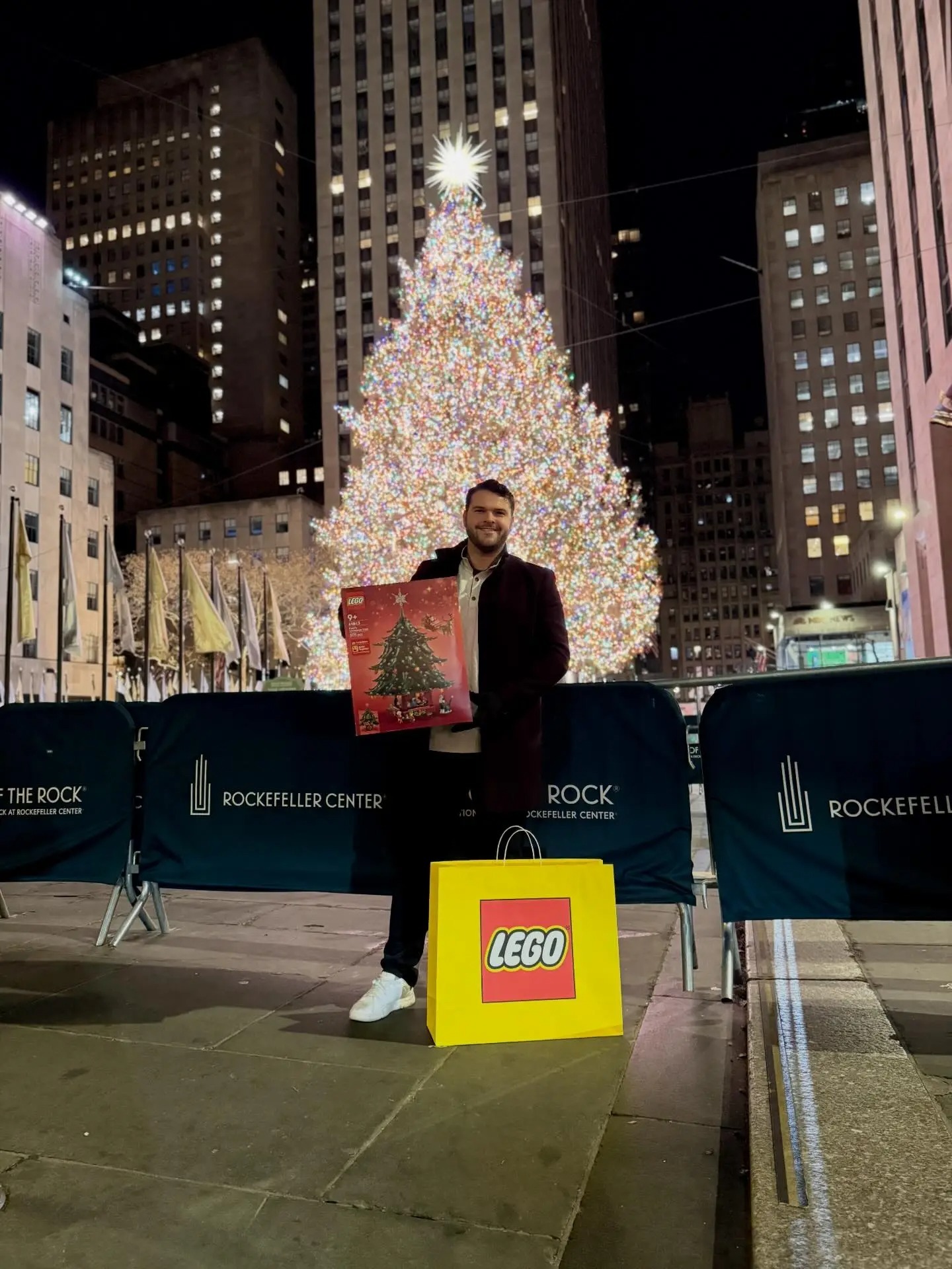 «LEGO в реальном мире»: как Dewbricks собирает лего, путешествуя по ...